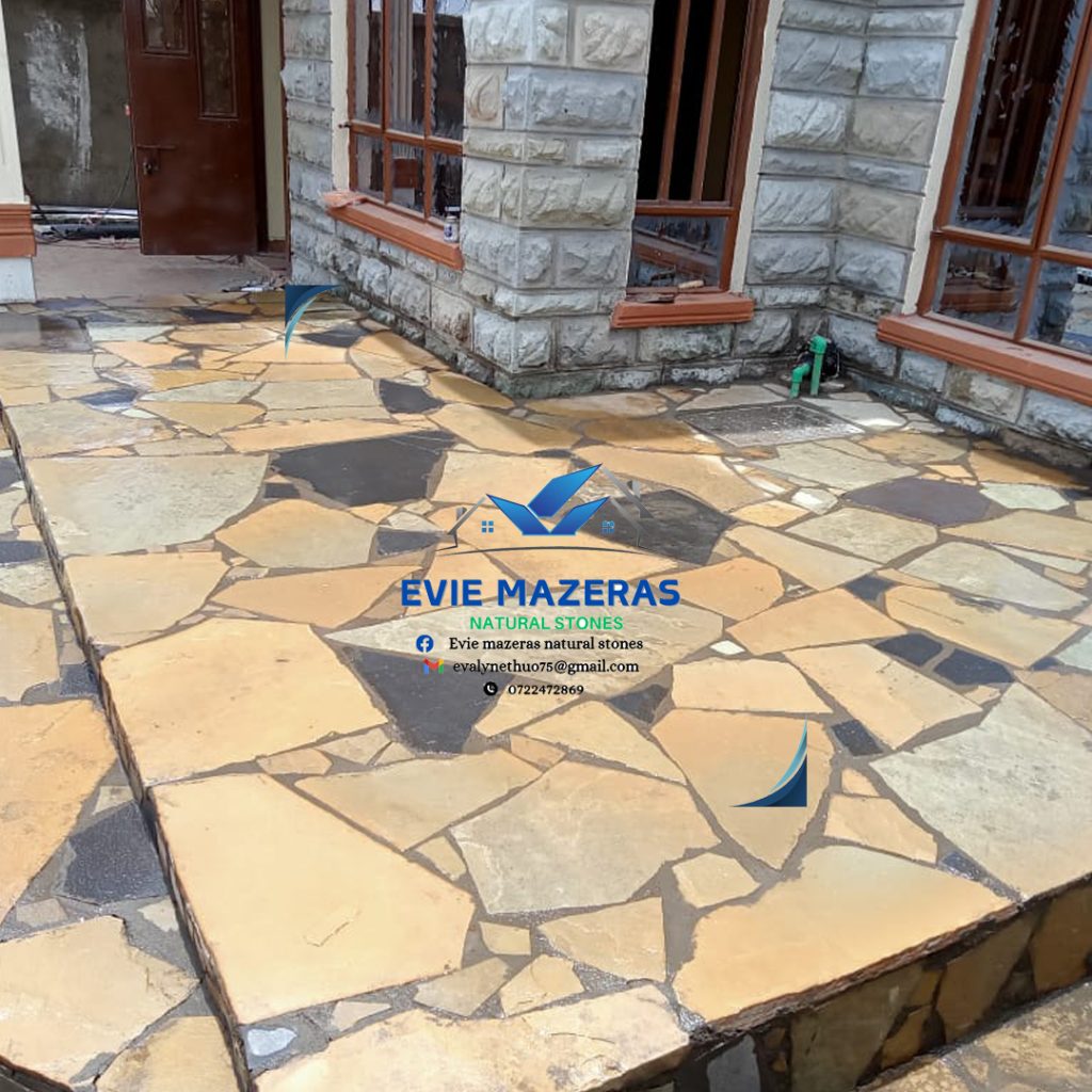 Uncut Mazeras – Evie Mazeras and Natural Stones