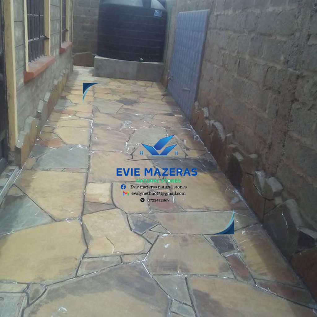 Uncut Mazeras – Evie Mazeras and Natural Stones